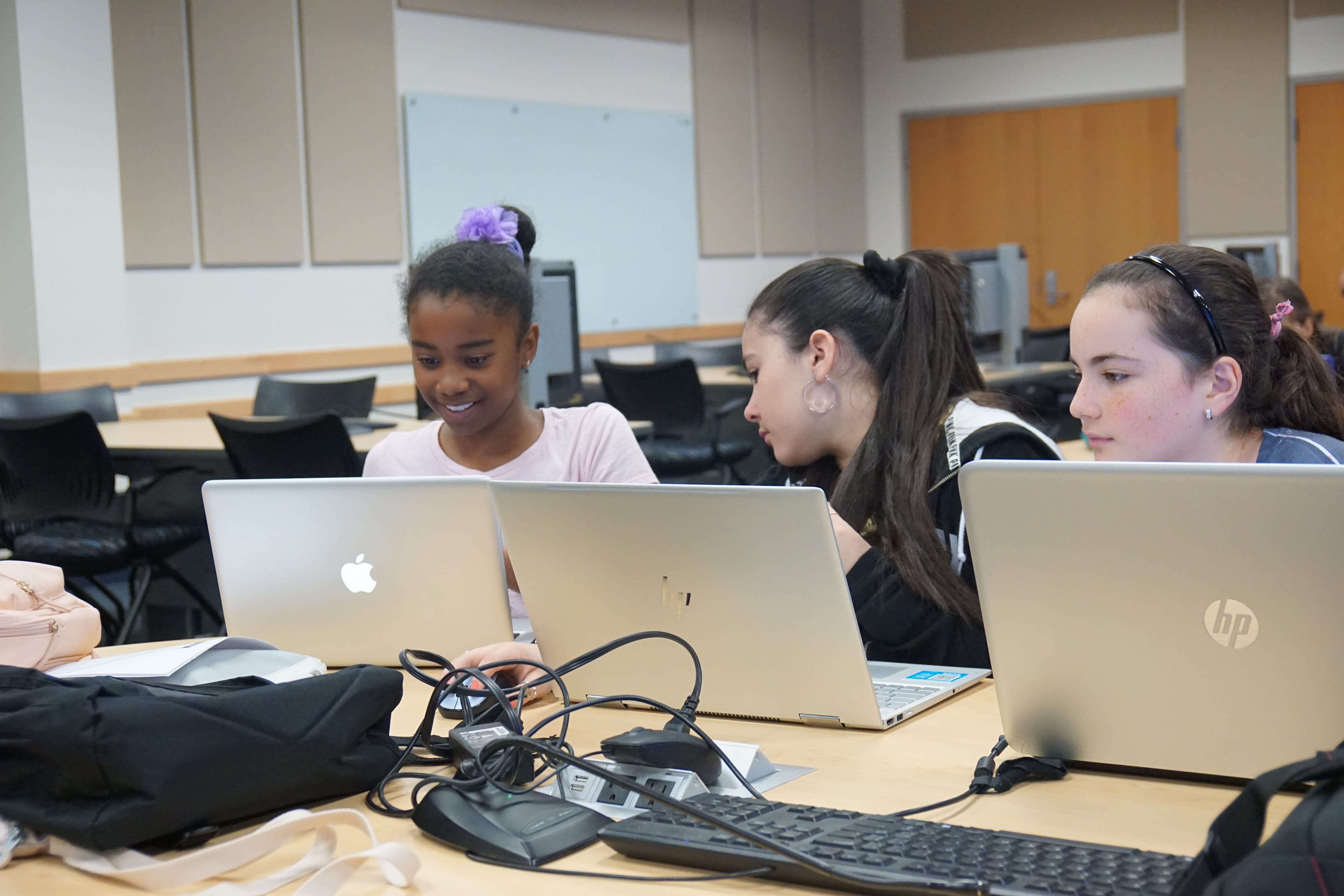 FIU Coding Clubs Hackathon - Knight Foundation School of Computing and ...