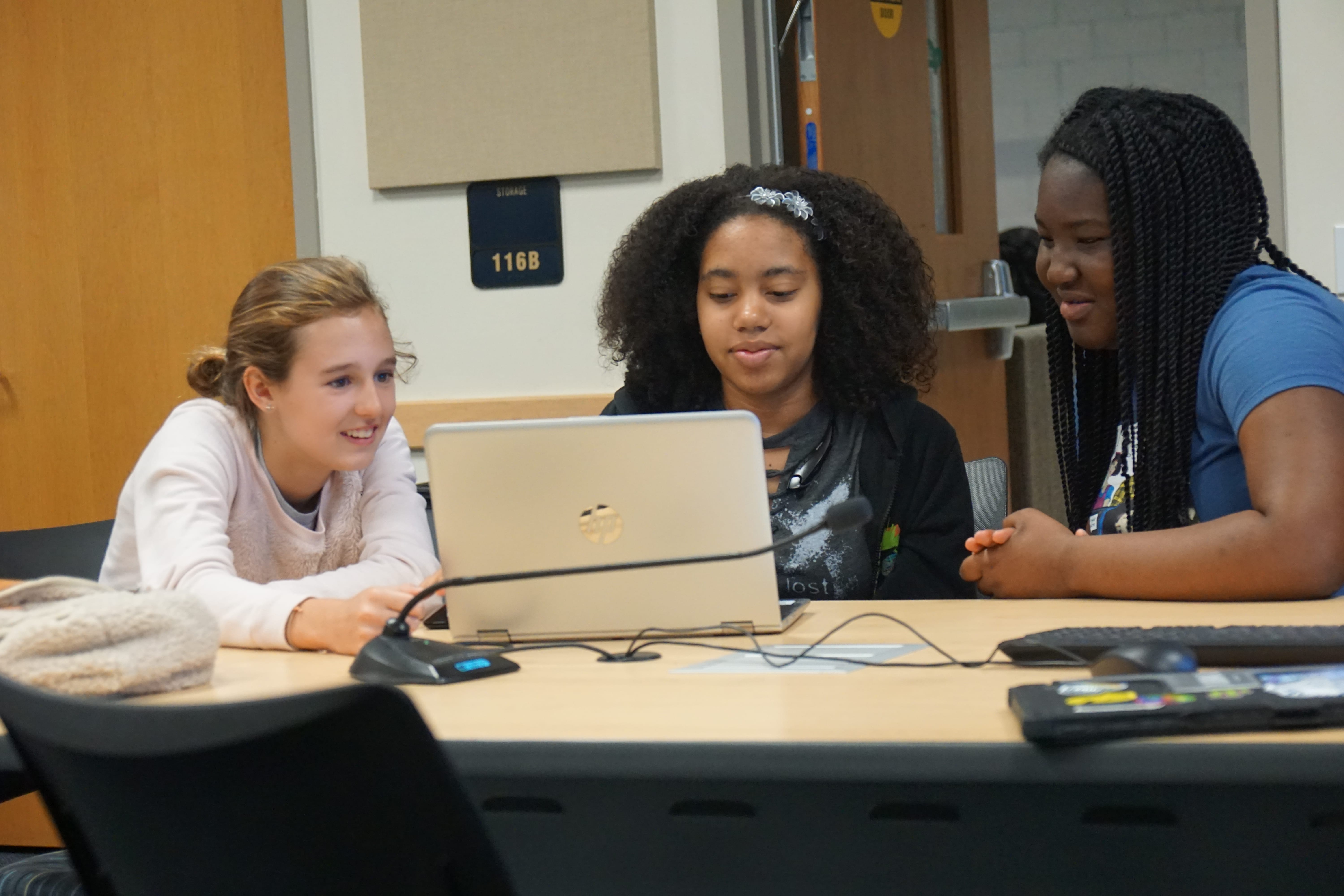 FIU Coding Clubs Hackathon - Knight Foundation School of Computing and ...