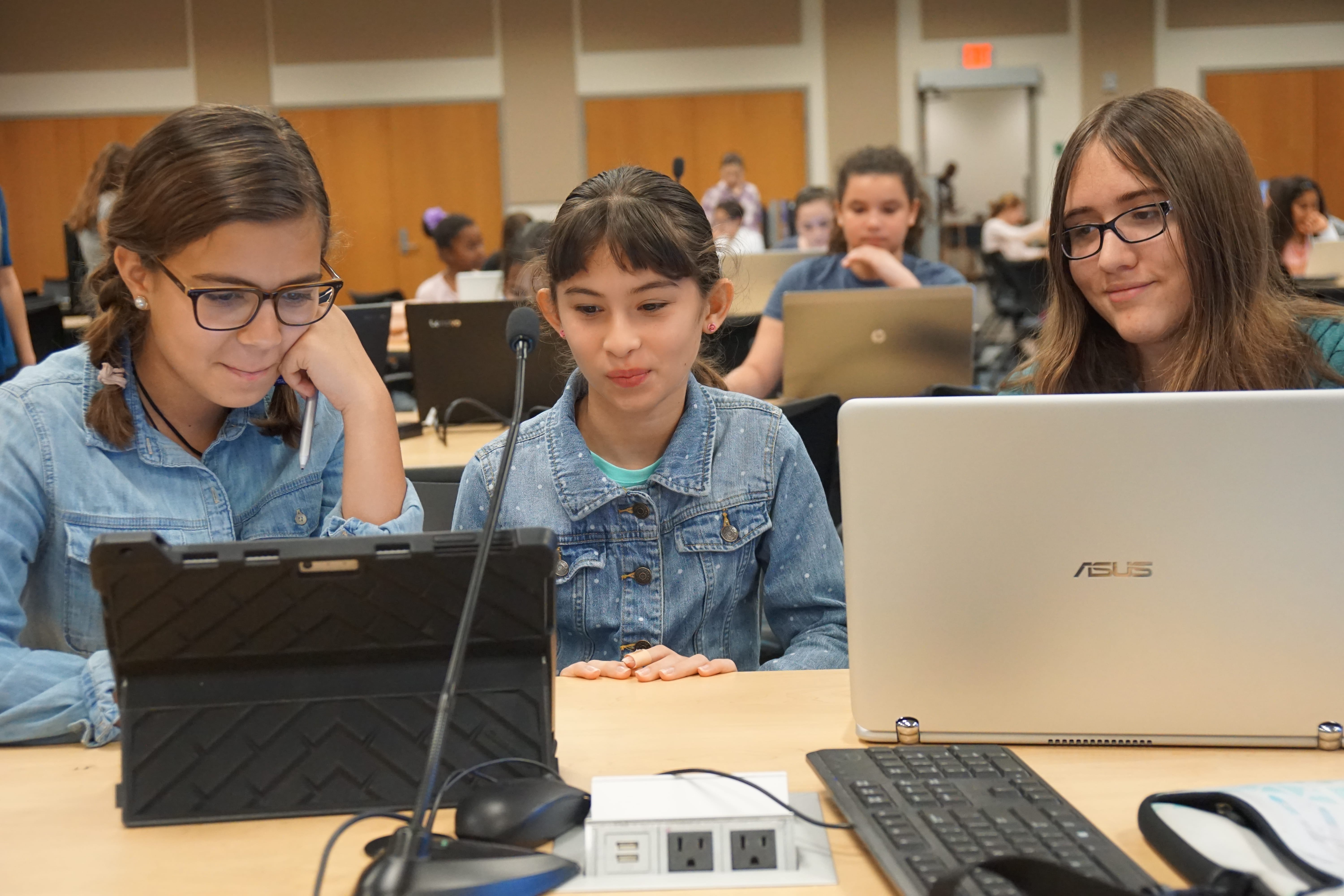 FIU Coding Clubs Hackathon - Knight Foundation School of Computing and ...