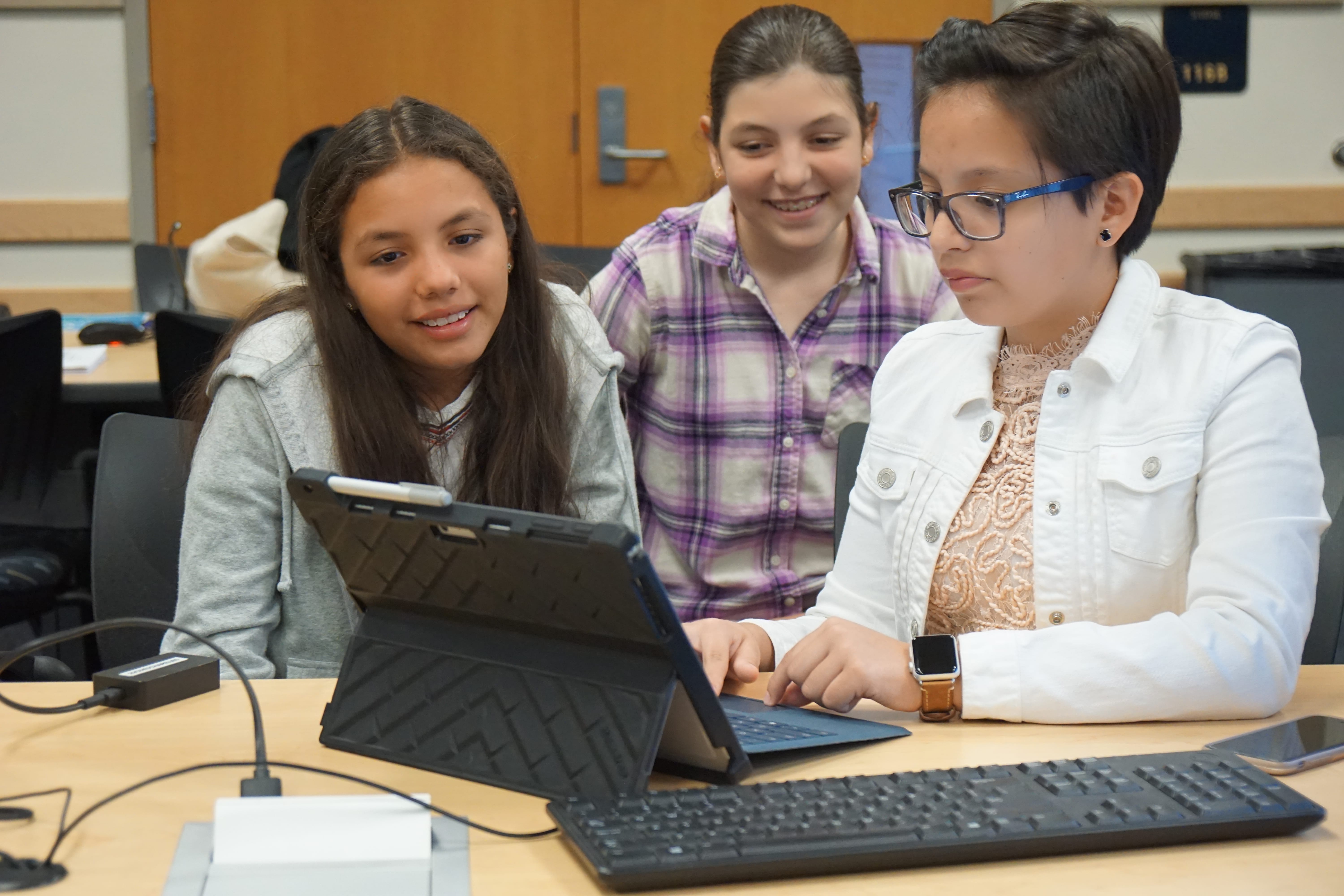 FIU Coding Clubs Hackathon - Knight Foundation School of Computing and ...