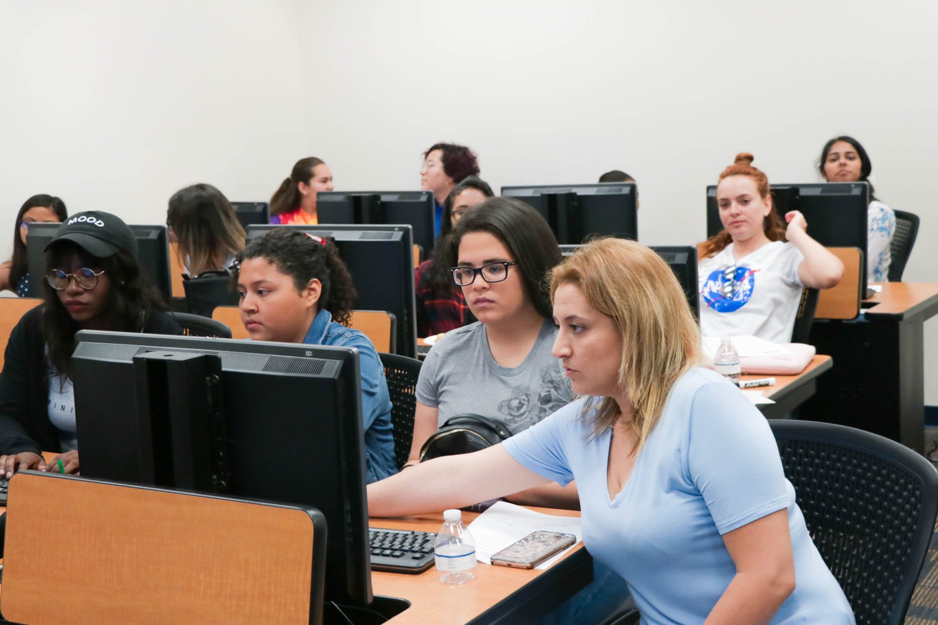 Big Sisters/Little Sisters Mentorship Program - Knight Foundation ...